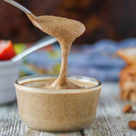 Roasted Almond Dressing – King of Salads